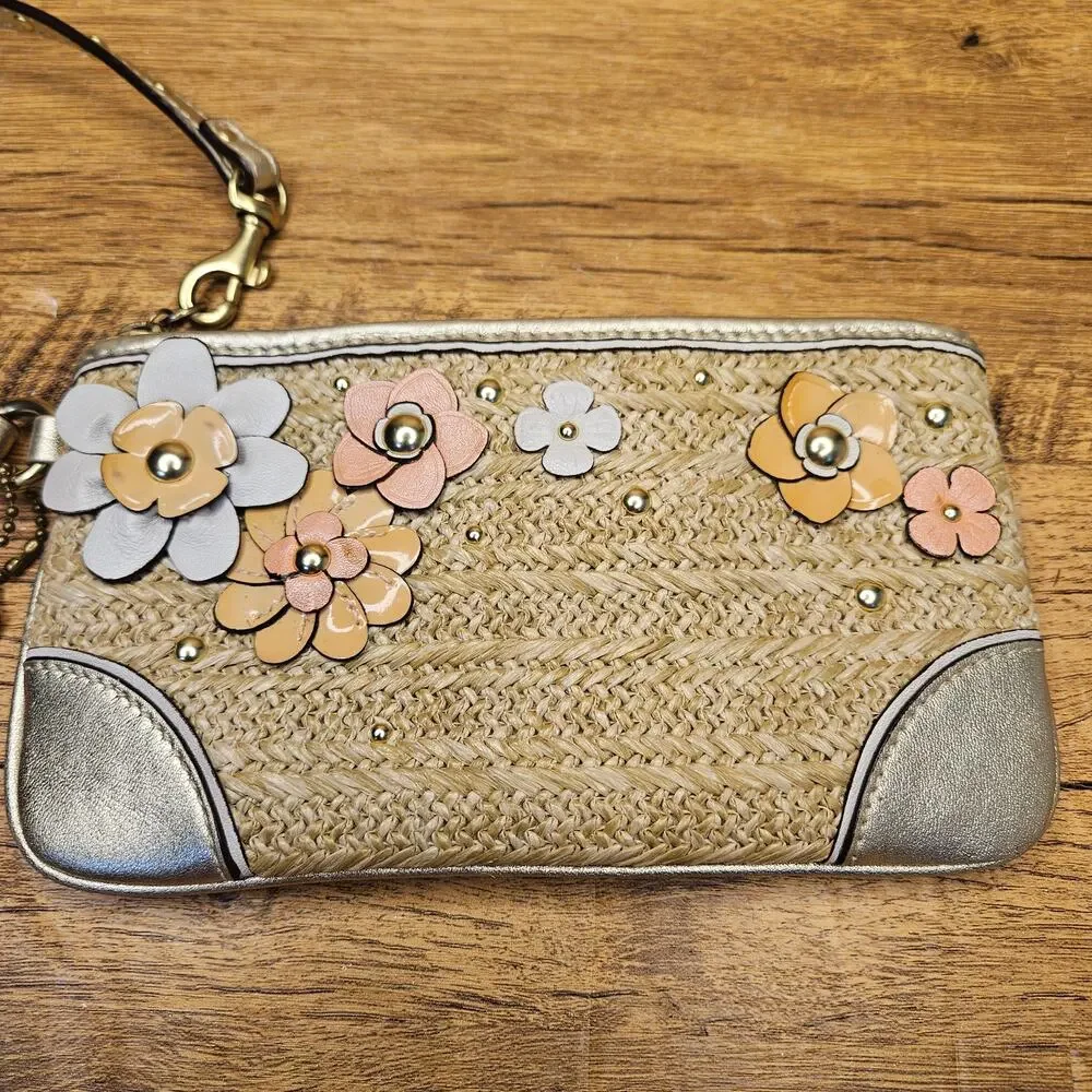 Coach | Bags | Coach Hamptons Straw Floral Wristlet Ivory Pink Flower ...